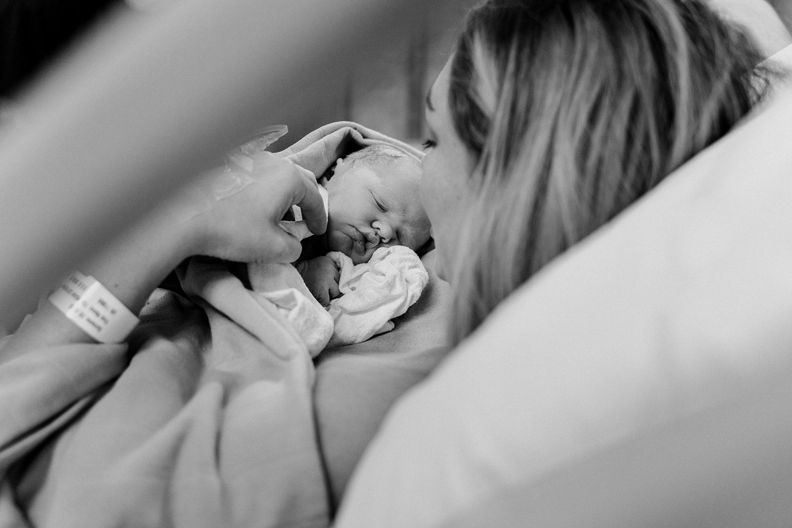 The first breastfeed – Lovekins